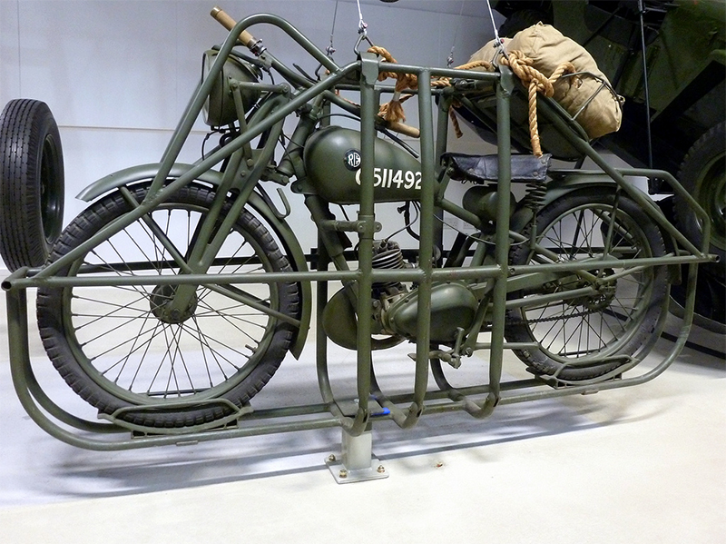 The Flying Flea - classic-motorcycle.be